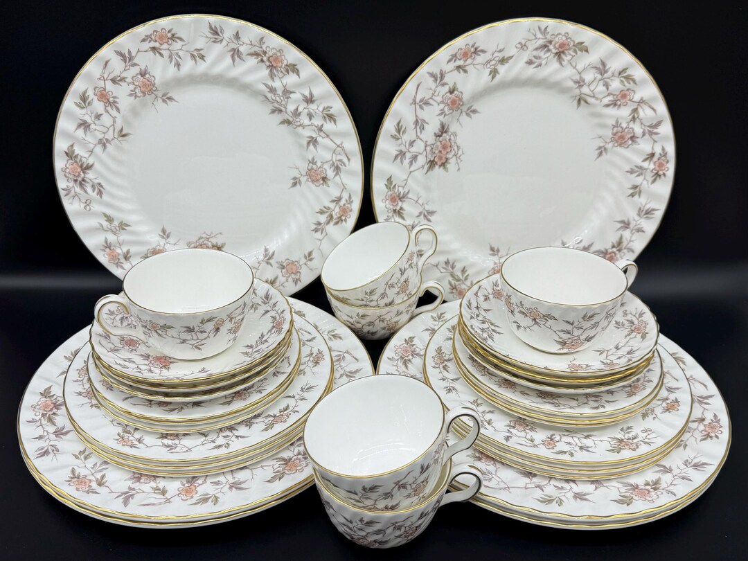 Minton Suzanne 5 Piece Place Setting X 6 Bone China England 30 Pieces ...