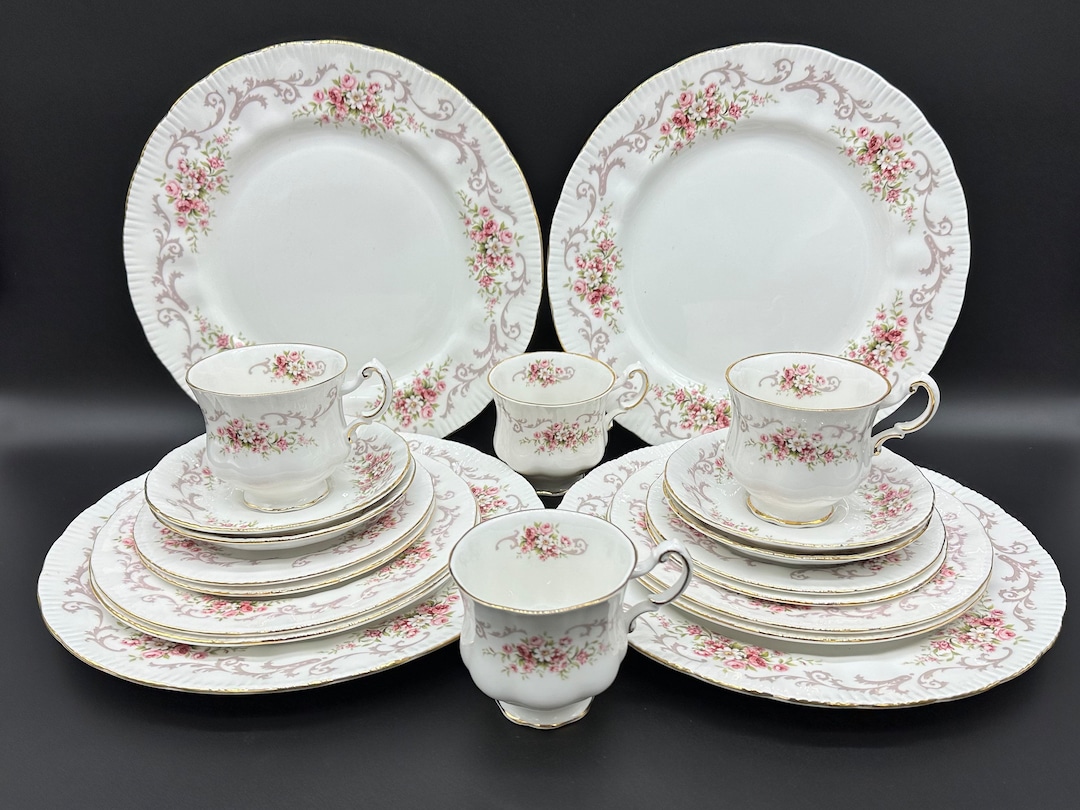 Paragon Rose Bouquet 5 Piece Place Setting X 4 Bone China England 20 ...