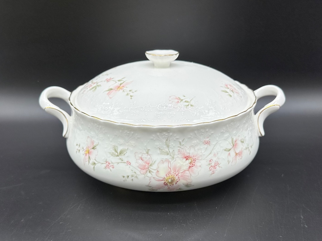 Royal Albert for All Season Breath of Spring Covered Serving Bowl Bone ...