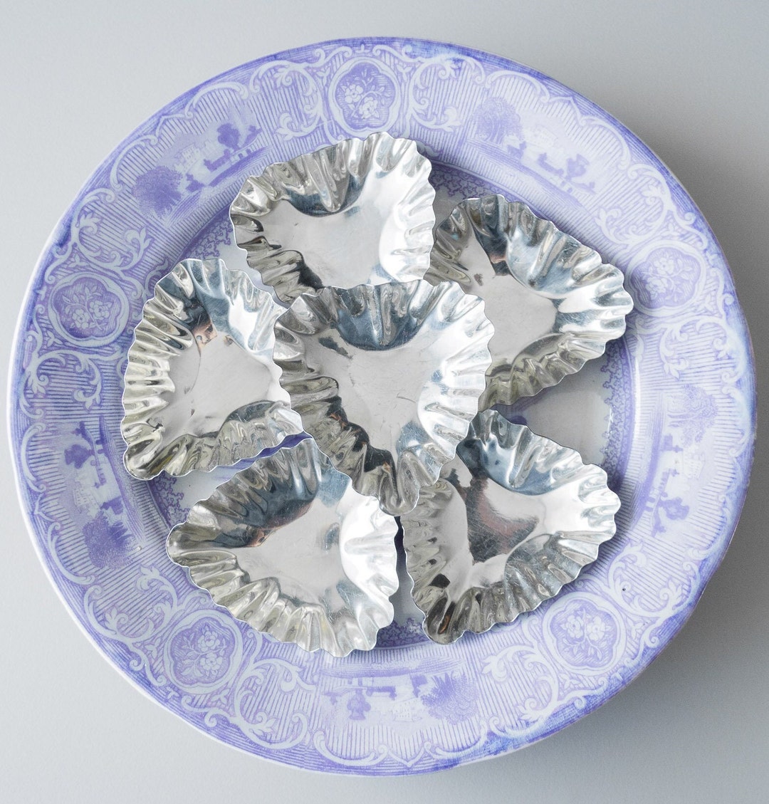 Baking Molds Heart Fluted Shabby Pastry Molds Swedish Vintage - Etsy
