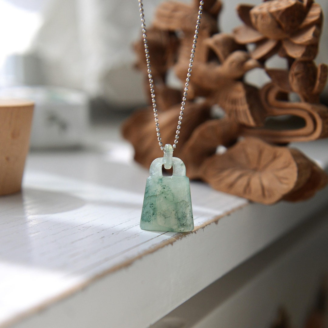 Natural Type A Burma Jadeite Jade Lock Shape Interlocking Bead Pendant ...