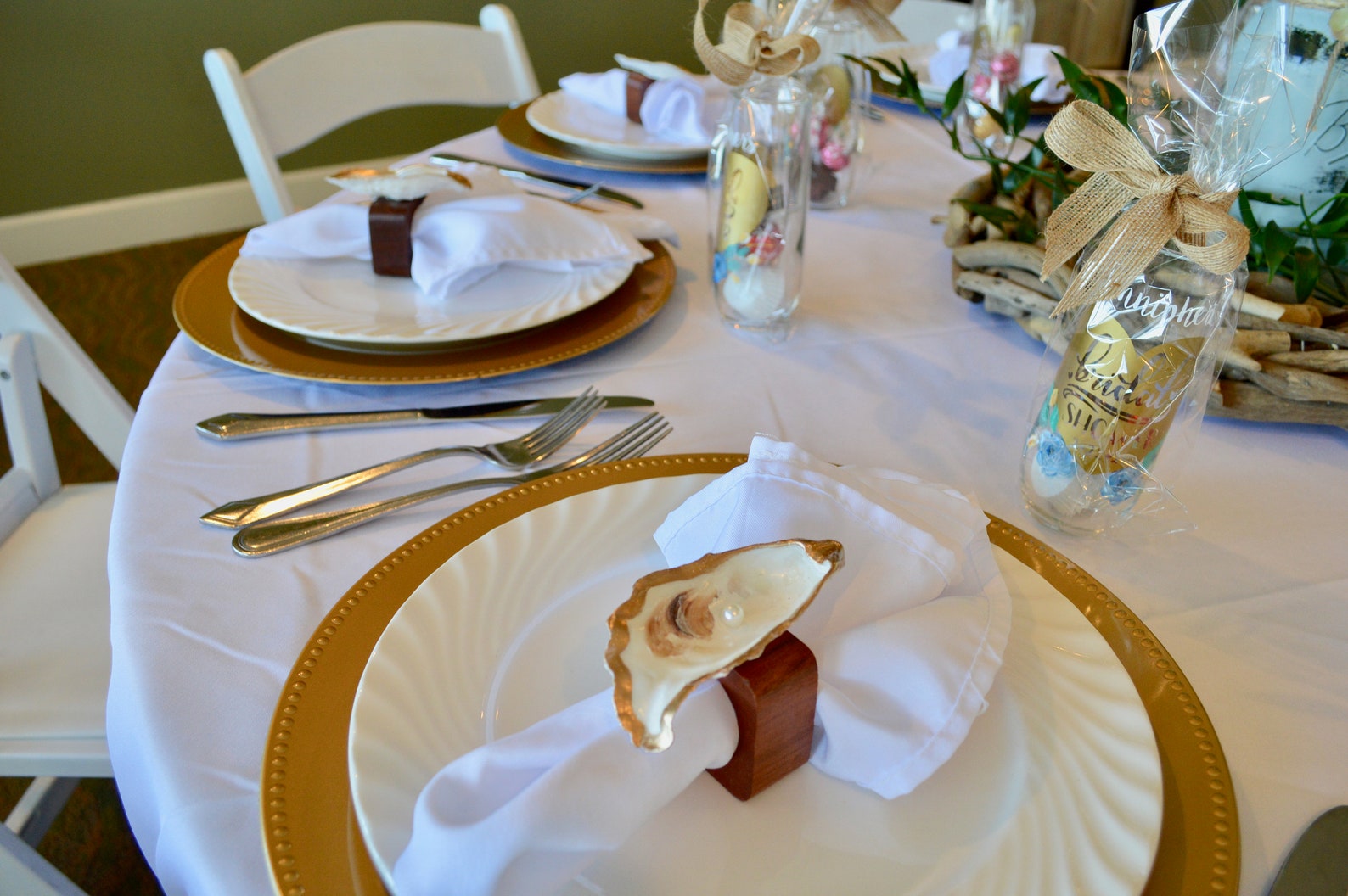 Oyster Shell Napkin Holders / Clam Shell Napkin Holder / Set - Etsy