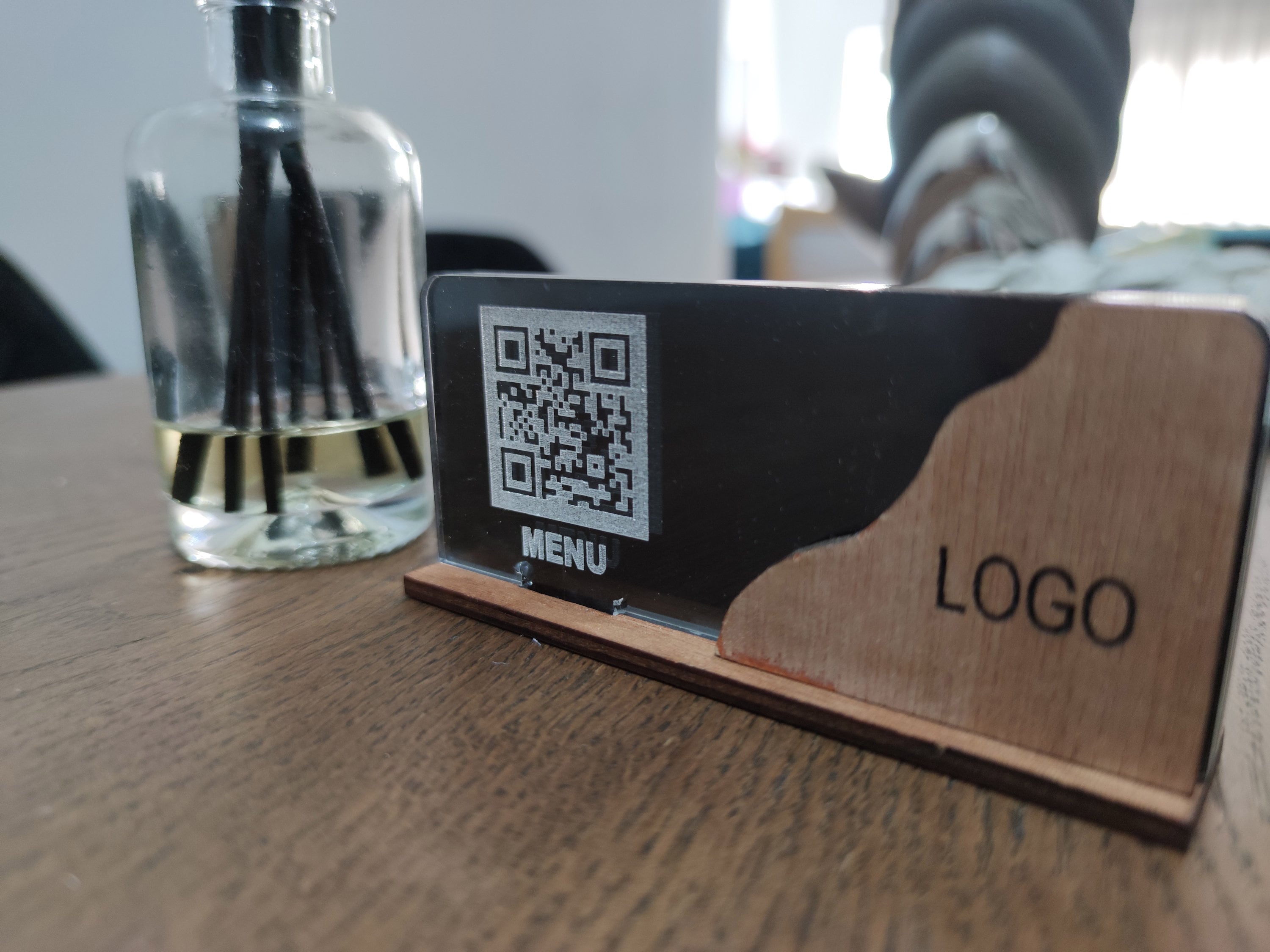 10custom-made QR Code Tabletop Stands, Scannable QR Code Tabletop to ...