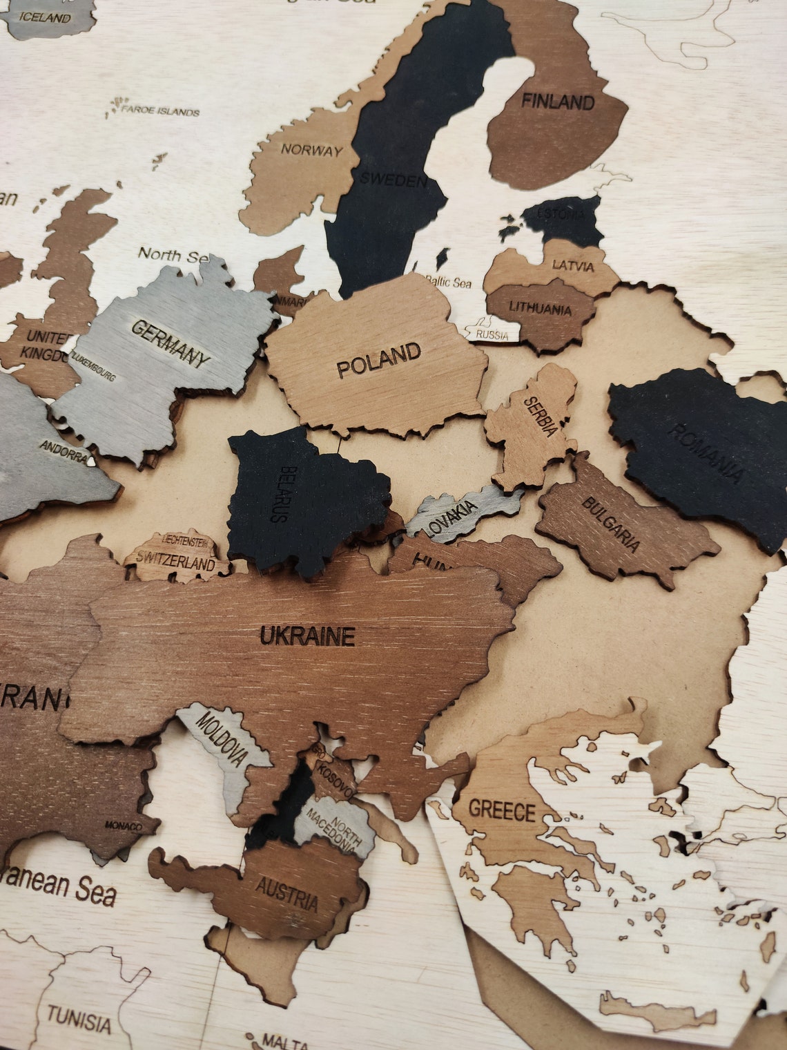 Montessori Wooden Europe Map Puzzle – Educational Geography Toy With ...