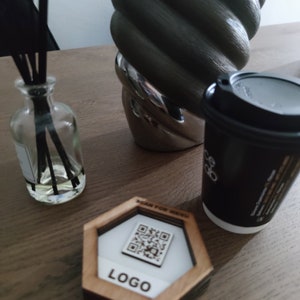 10 QR Code Table Stand, Custom Made QR Digital Menu Sign for Bar and ...