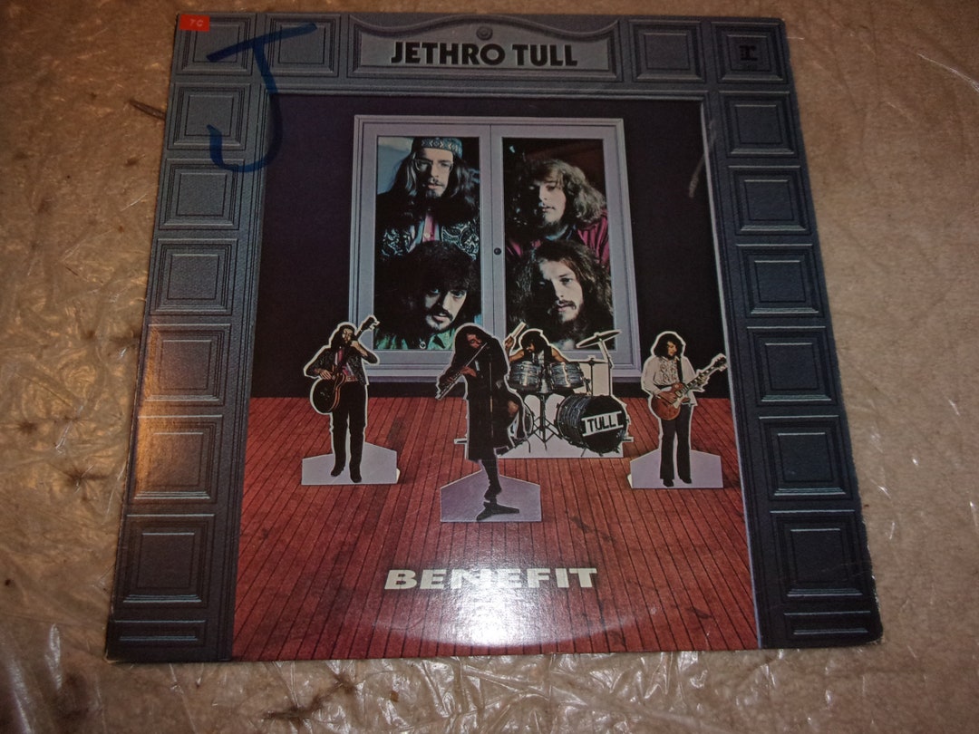 Benefit Jethro Tull LP 1973 Fast Shipping - Etsy Canada