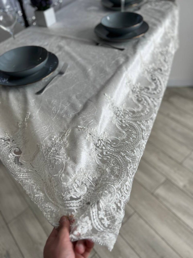 Table Cover With Royal Lace, Elegant Lace Velvet Tablecloth, Elegance ...
