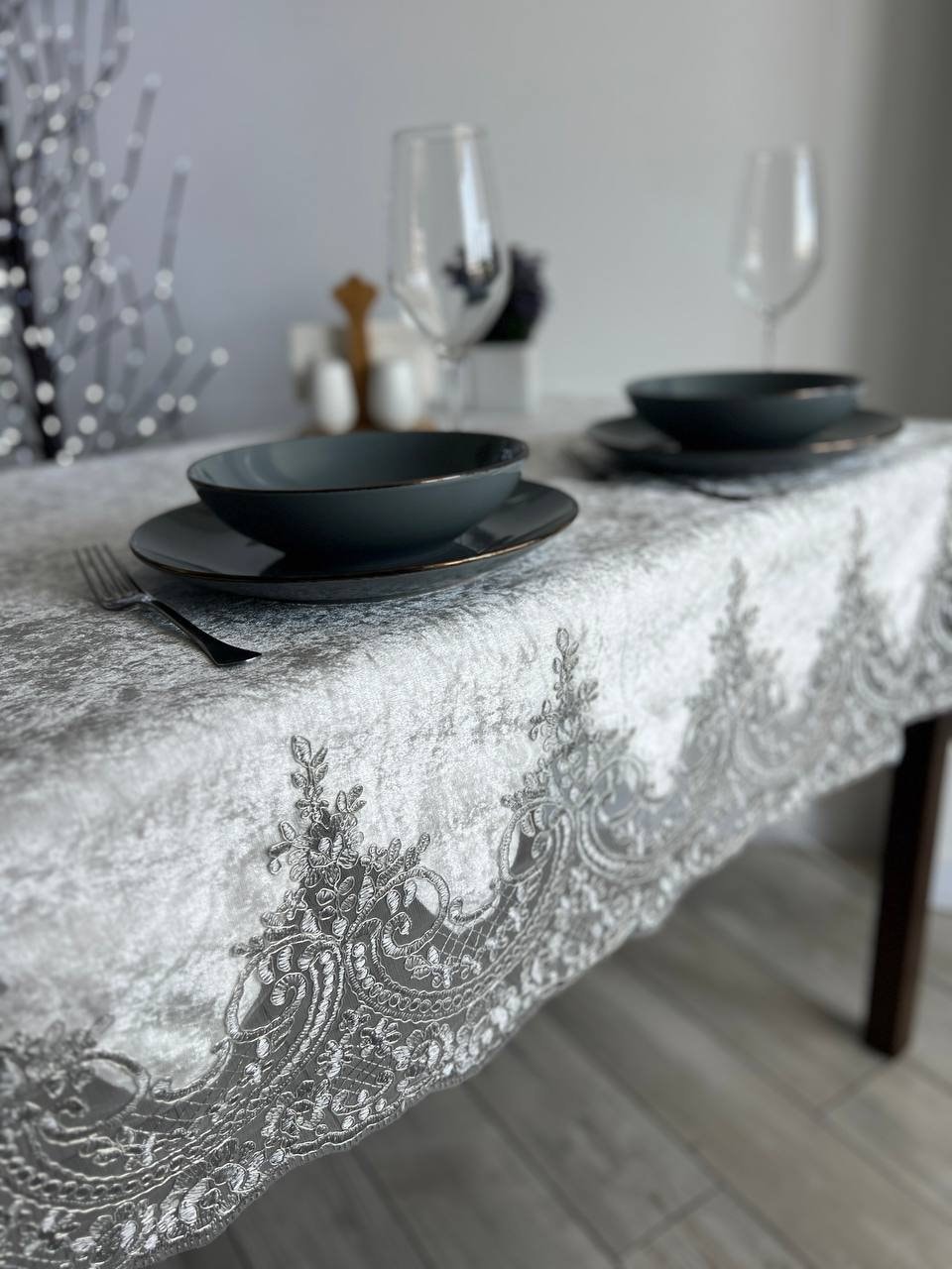 Table Cover With Royal Lace, Elegant Lace Velvet Tablecloth, Elegance ...