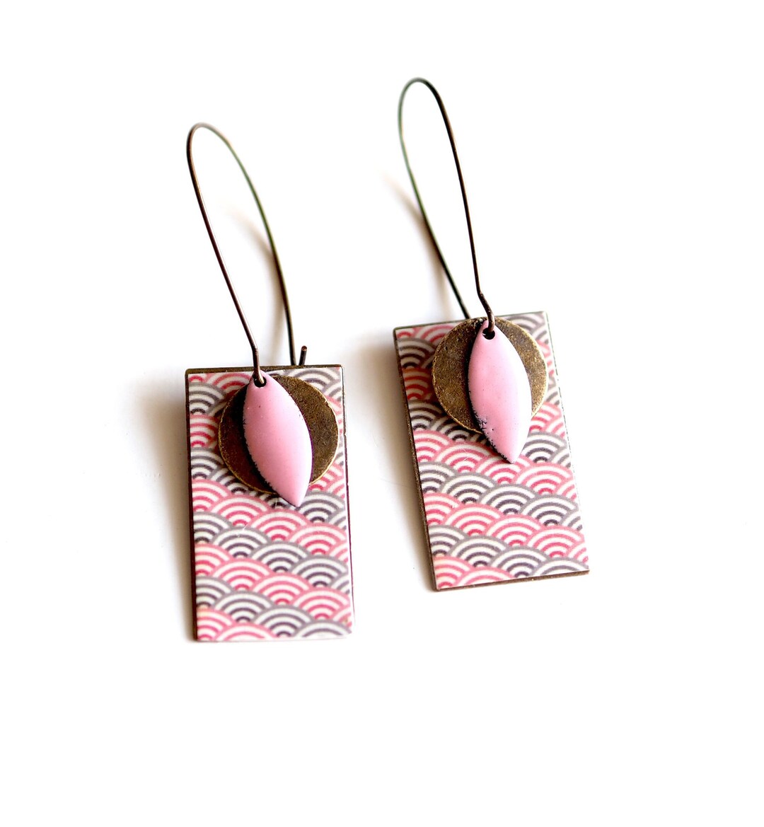 Earrings Dangling Japan Inspiration Wave Pink and Gray - Etsy