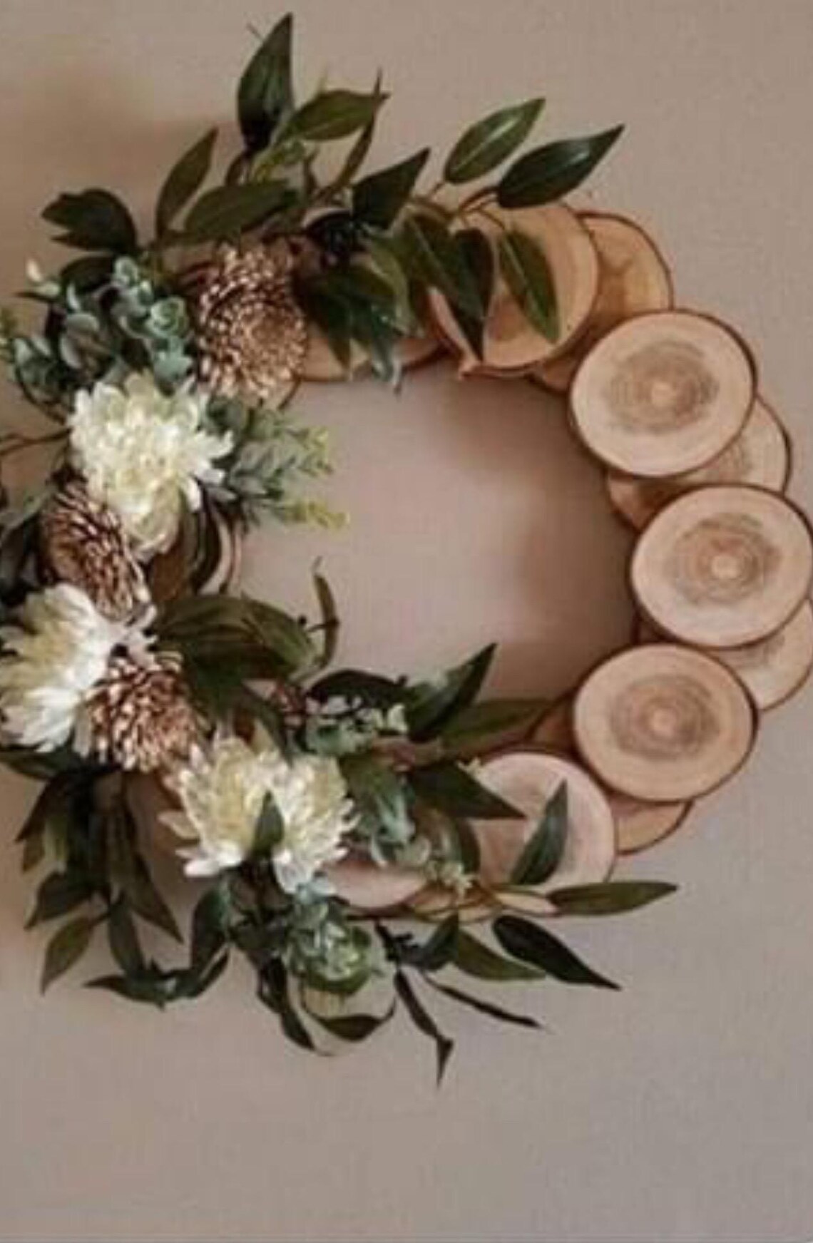Wooden Circles Wreath With Live Edge on Wood. Beautiful Wreath. Rustic ...