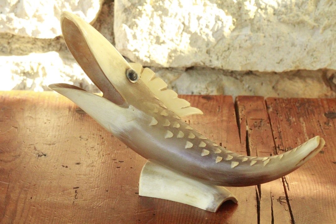 Sculpture poisson en corne vintage français - Etsy France