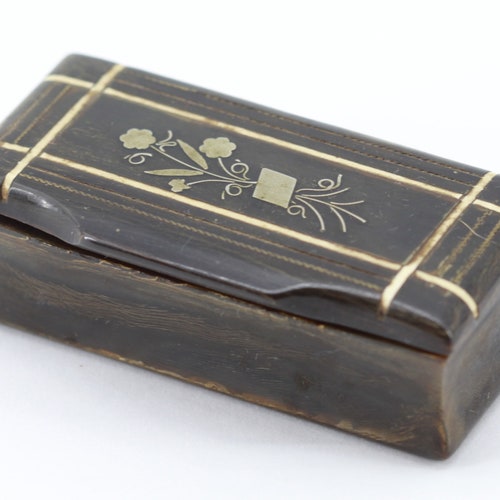 Vintage Large Handcarved Wooden Round Snuff Box W/ Screw Cap - Etsy