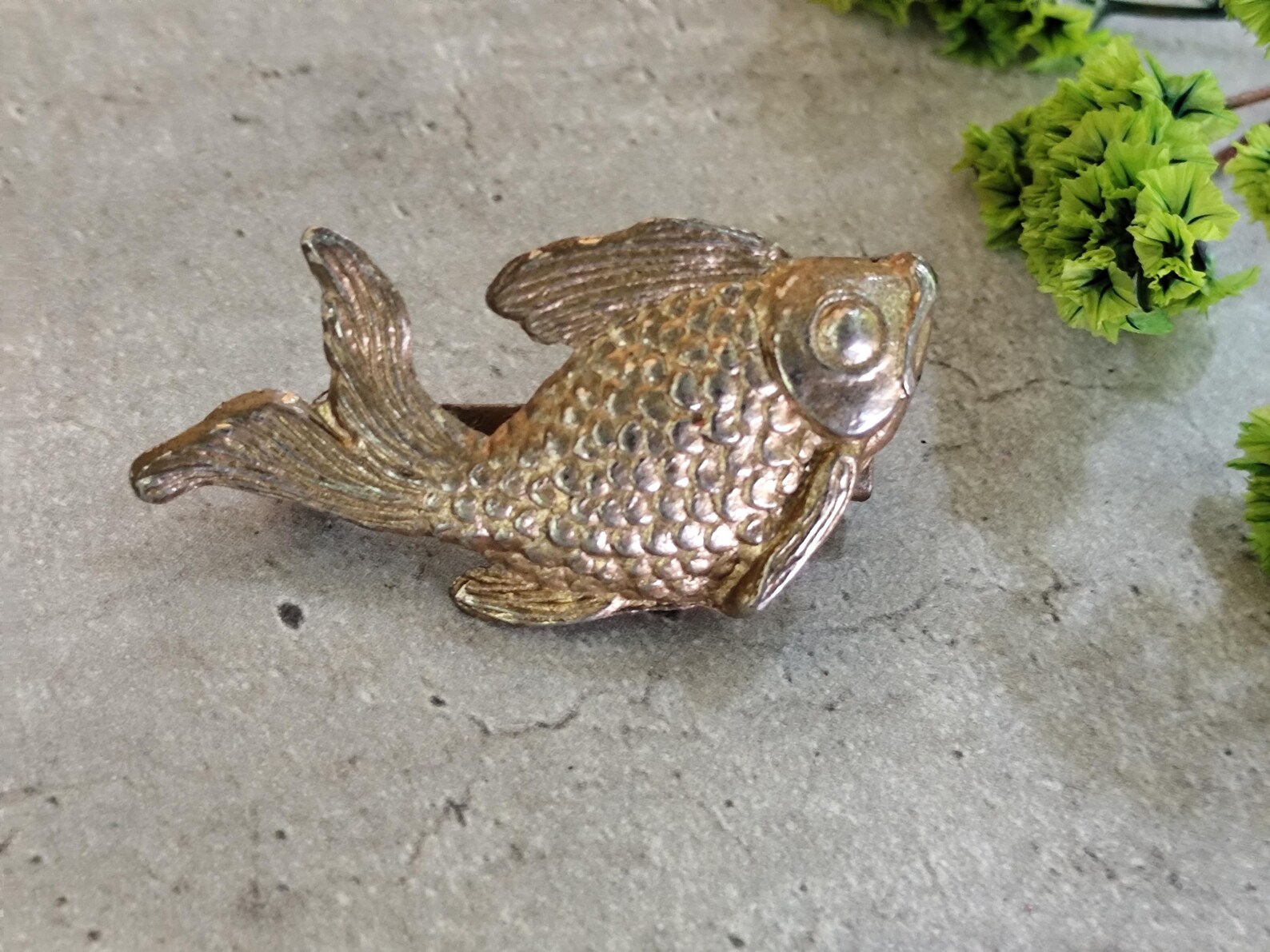 Gold Coloured Fish Brooch - Etsy