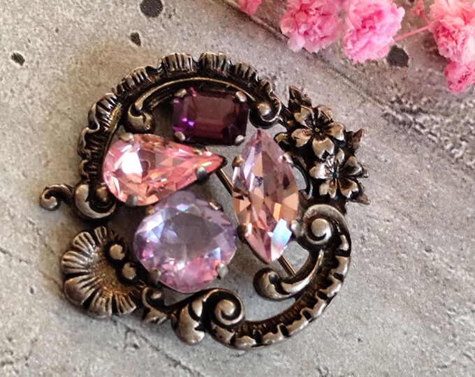 Rhinestone Vintage Brooch - Etsy