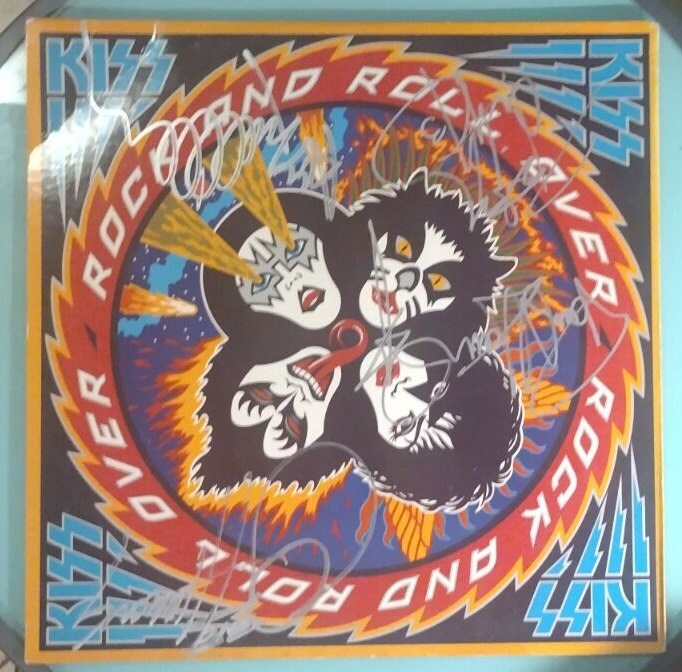 Kiss Rock And Roll Over Wallpaper