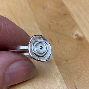Contemporary Circle Flower Ring, Organic Shape Solid Sterling Silver ...