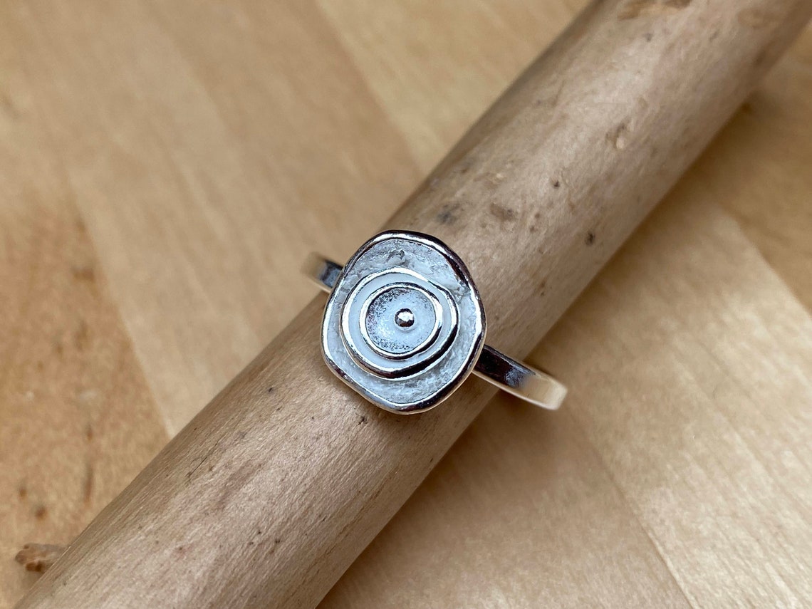Contemporary Circle Flower Ring, Organic Shape Solid Sterling Silver ...