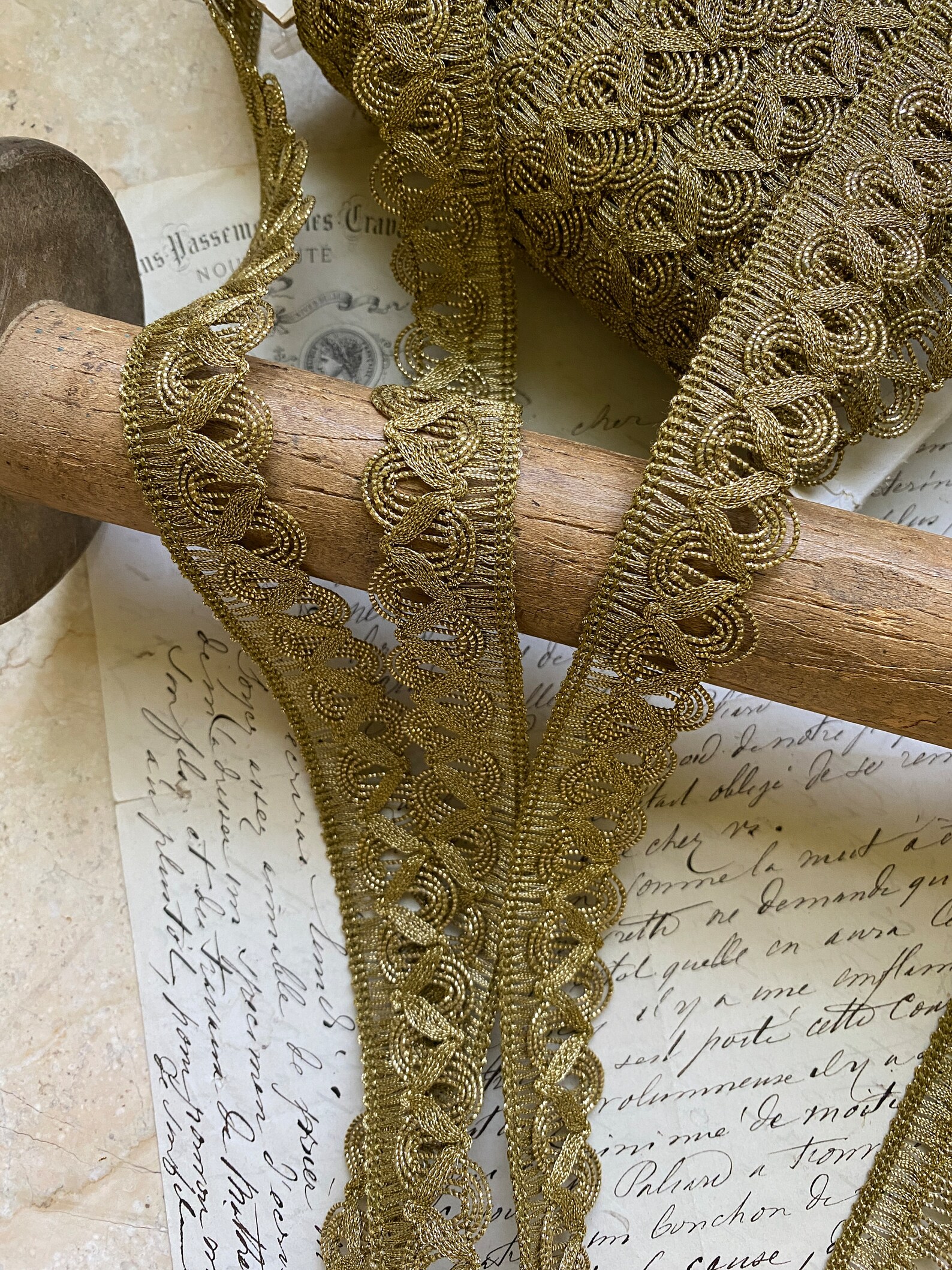 1" Vintage Metallic Gold Trim Passementerie Scroll Braid Gimp Doll ...