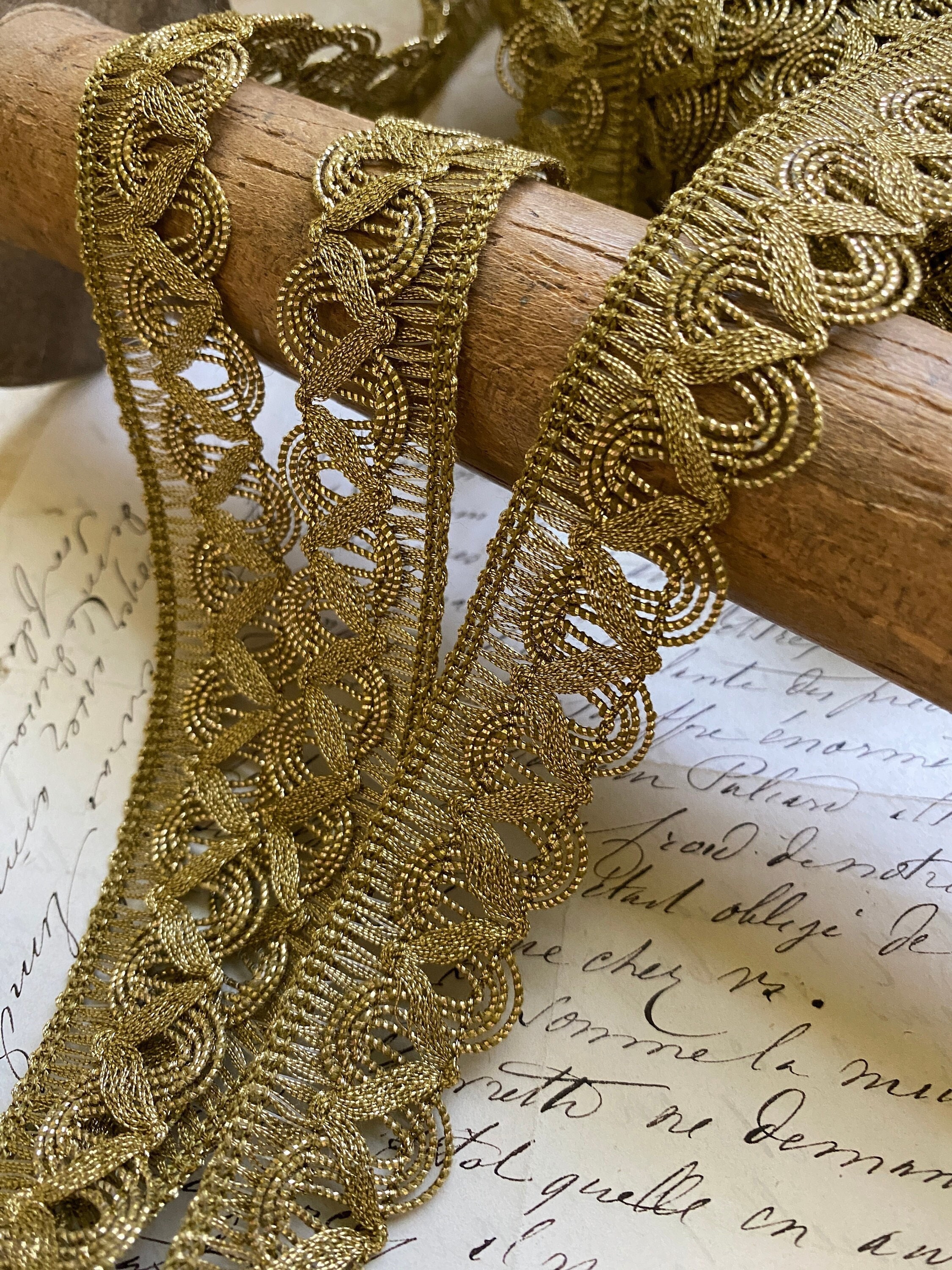 1" Vintage Metallic Gold Trim Passementerie Scroll Braid Gimp Doll ...