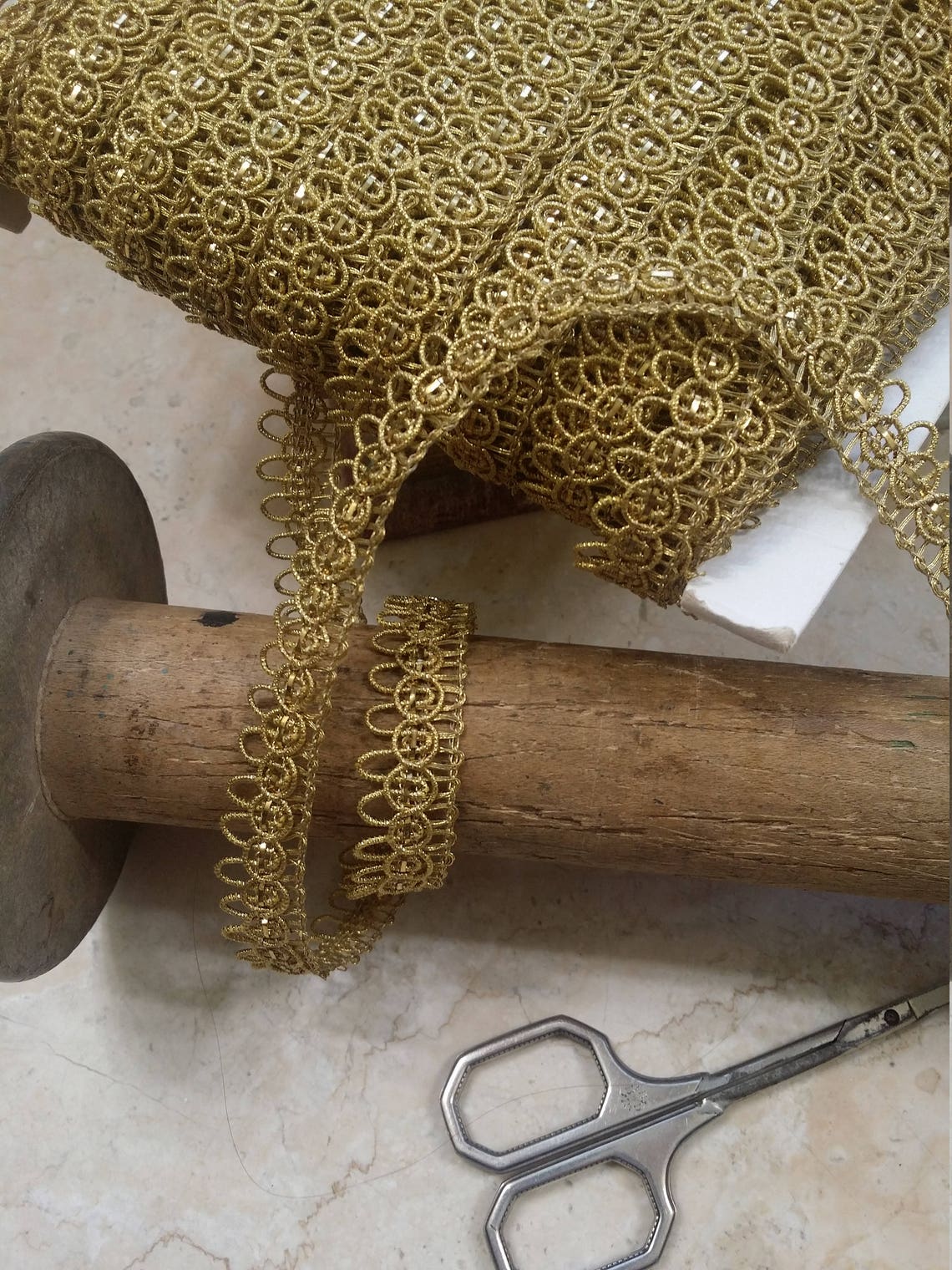 SALE : 1/2 METAL Vintage Gold Trim Scallop Loop Fringe - Etsy