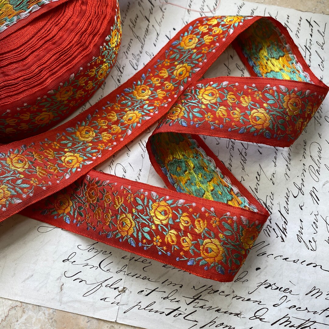 1.375" Vintage French Jacquard Trim Ribbon Red With Ombre Florals ...