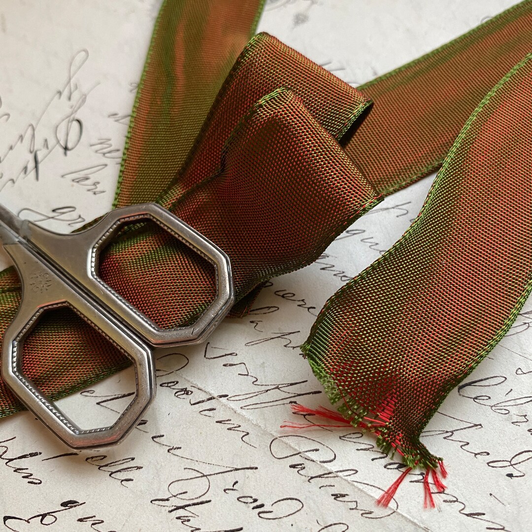 1" Vintage French Wired Ribbon Trim Iridescent Green Red Ribbon Flowers ...