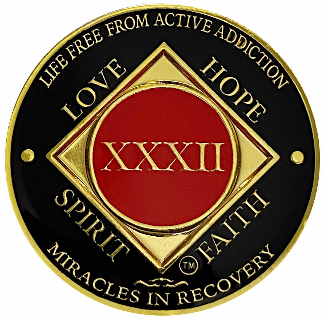 Simply Minimal NA 32 Year Medallion, Narcotics Anonymous Coin, Gold ...