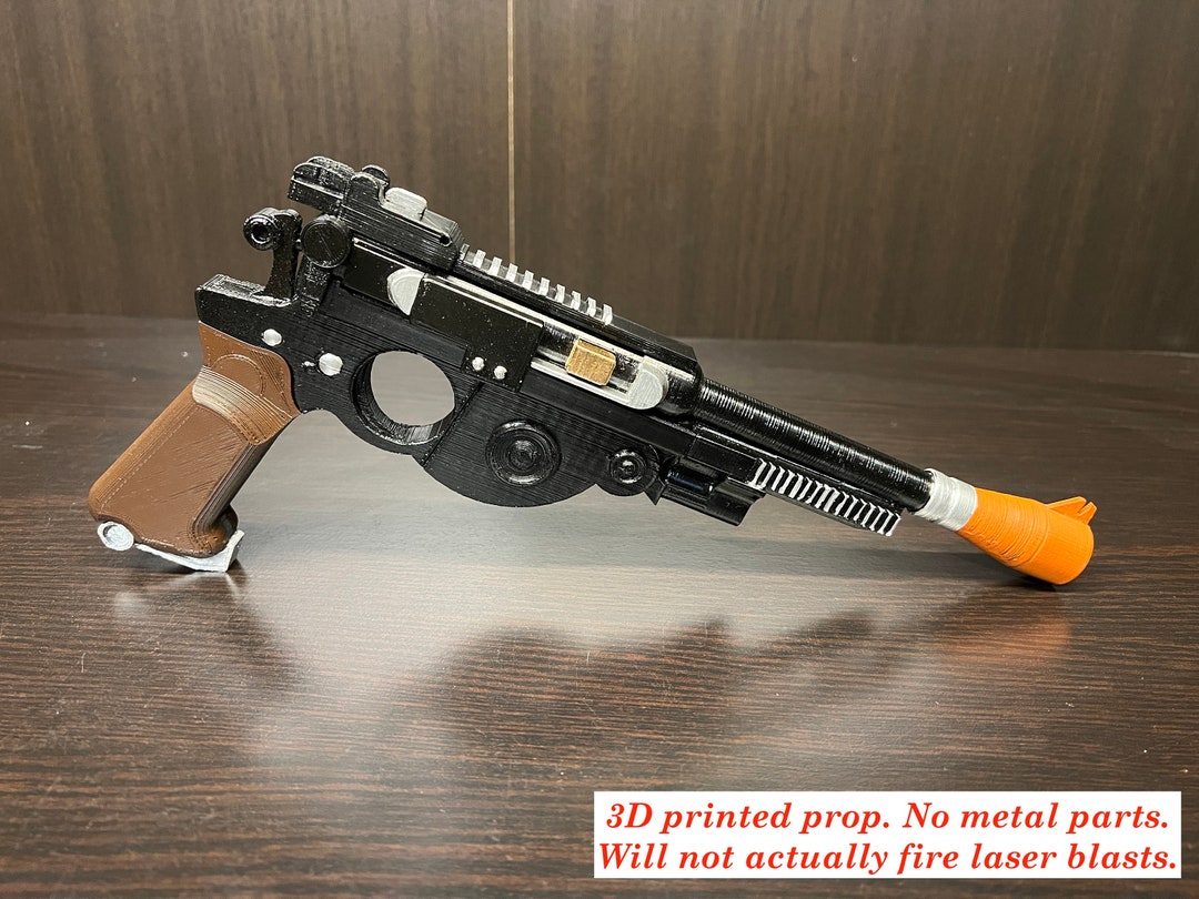 The Mandalorian Blaster! Mando's Trusty Sidearm Din Djarin Fully ...