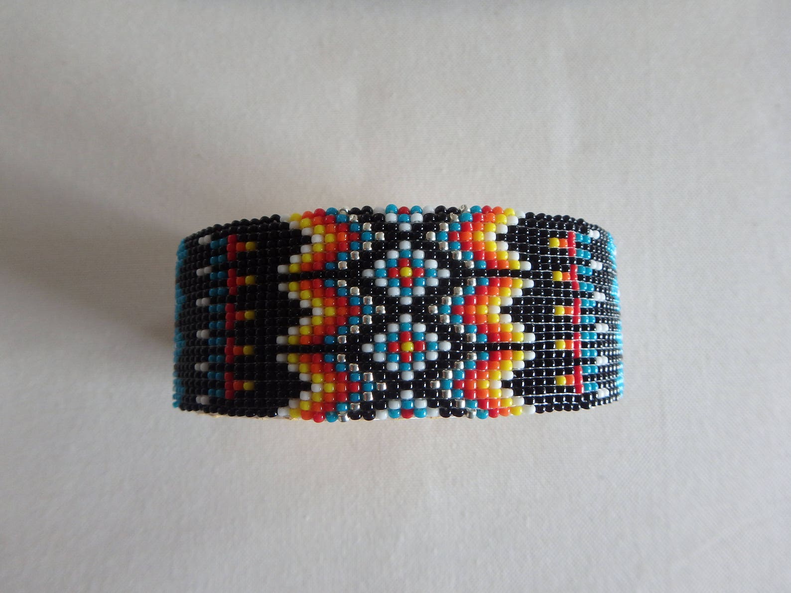 Native American Beaded Bracelet - Etsy