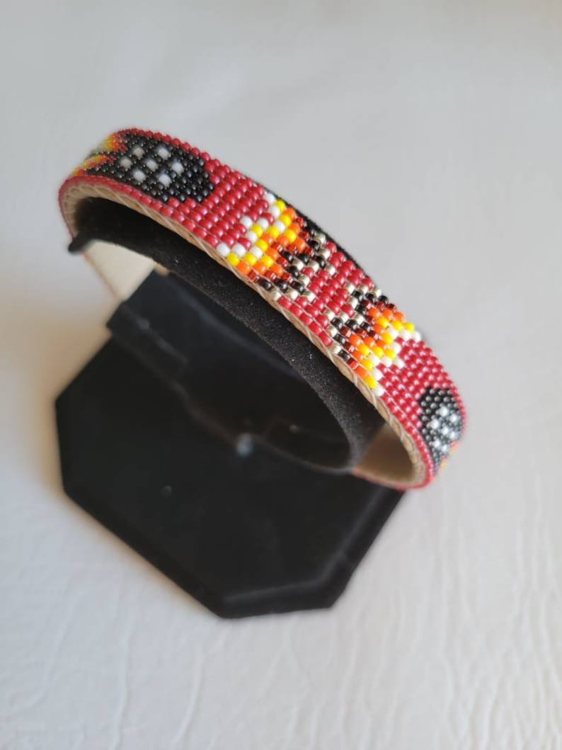 Native American Beaded Bracelet - Etsy