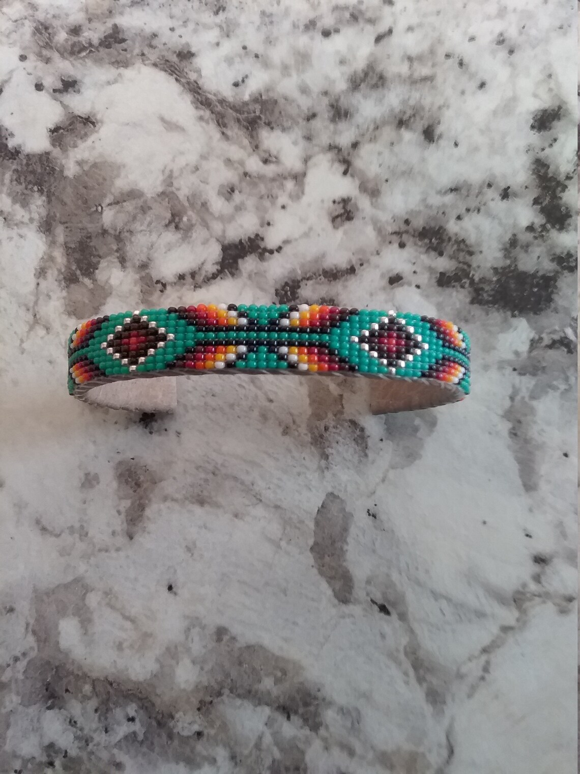 Native American Beaded Bracelet - Etsy