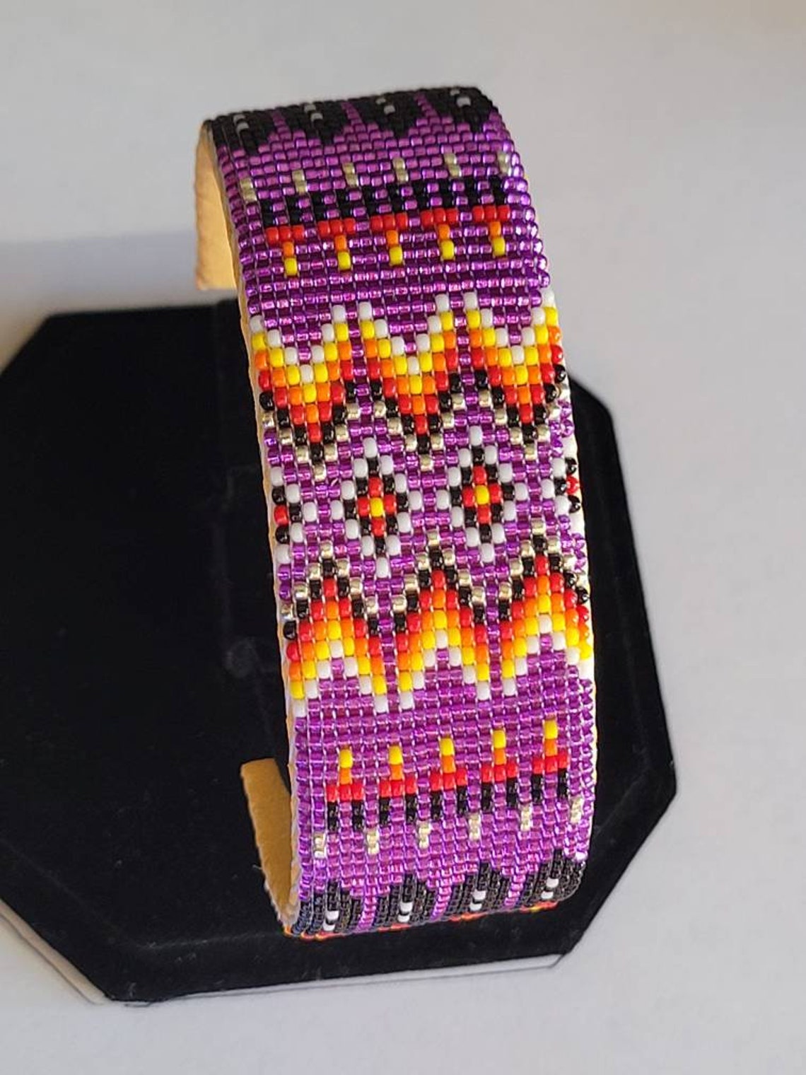 Native American Beaded Bracelet - Etsy