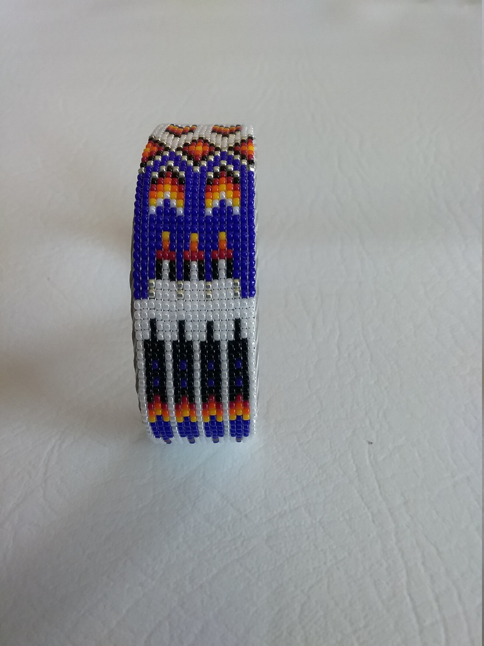 Native American Beaded Bracelet - Etsy