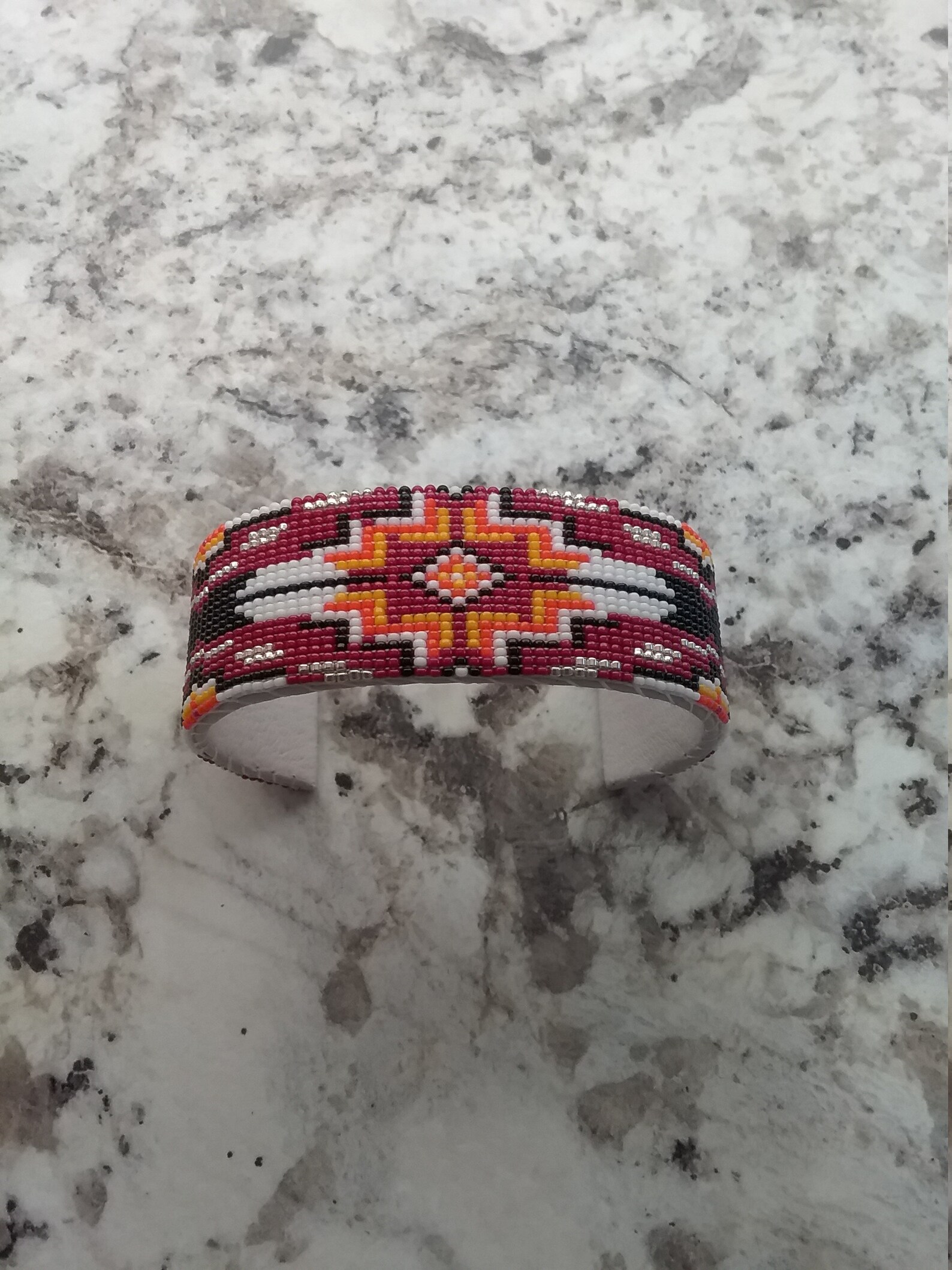Native American Beaded Bracelet - Etsy