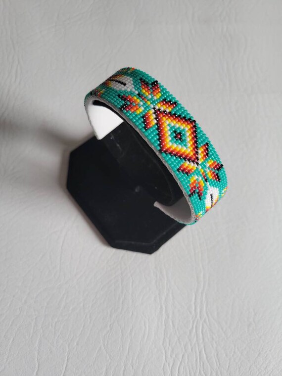 Native American Beaded Bracelet - Etsy