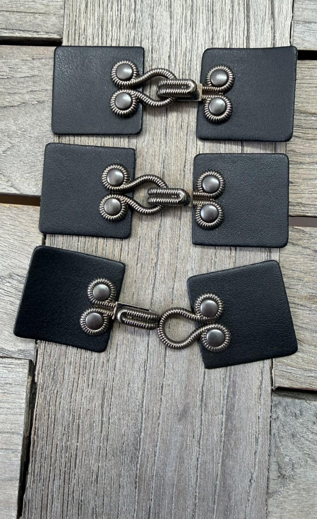 3 Stück Schwarz Und Silber Lederimitat Verschlüsse Zierteil Zum Annähen ...