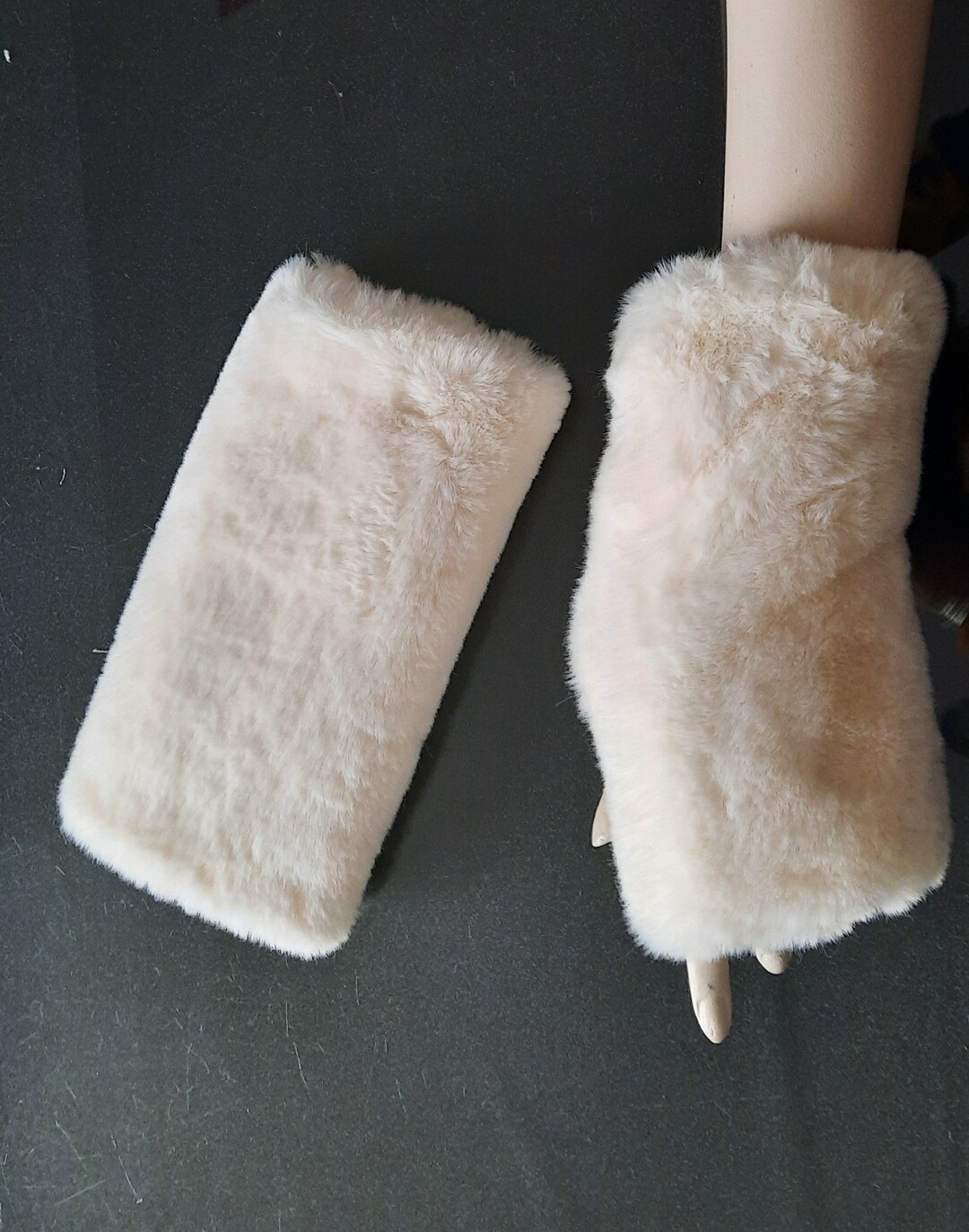 Winter Bridal Mittens, Ivory White Fur Mittens, Faux Fur Fingerless ...