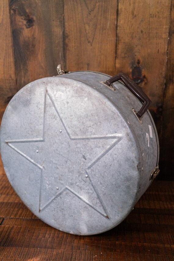 Vintage Galvanized Steel Cowboy Lasso Case - Lariat C… - Gem