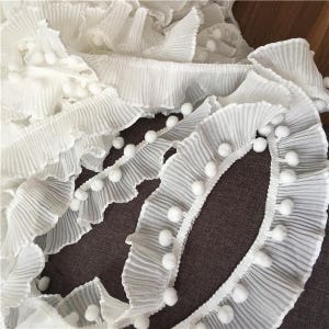 Single Edged Pleated Ruffles With Pompom,4cm 1.5in Wide,diy Pleated ...