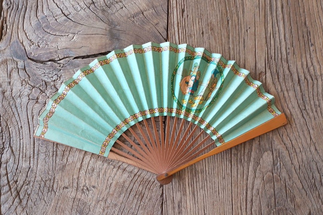 Antique Ilustrated Paper Folding Hand Fan. Collectible. Ventilateur ...