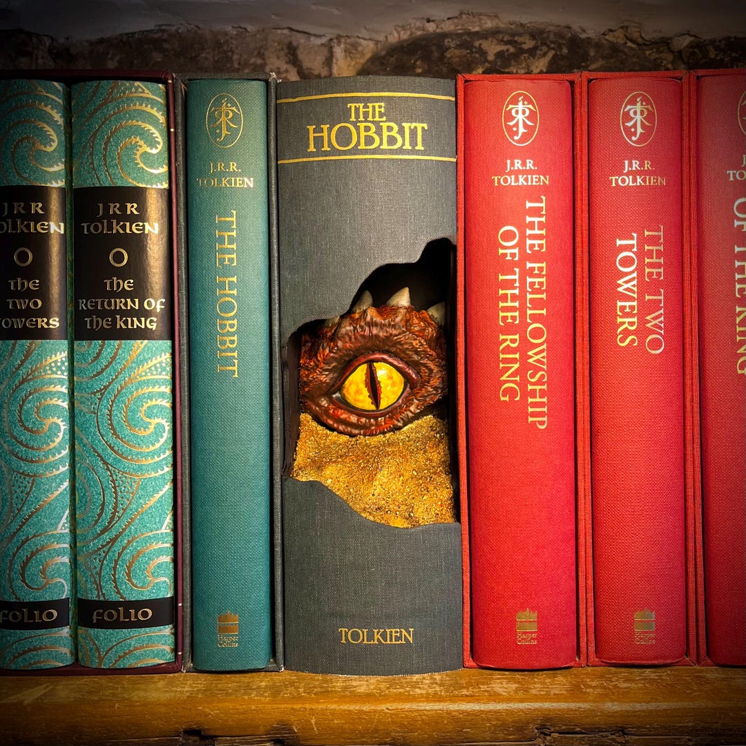 Handmade Smaug Book Nook With LED Lighting - Etsy