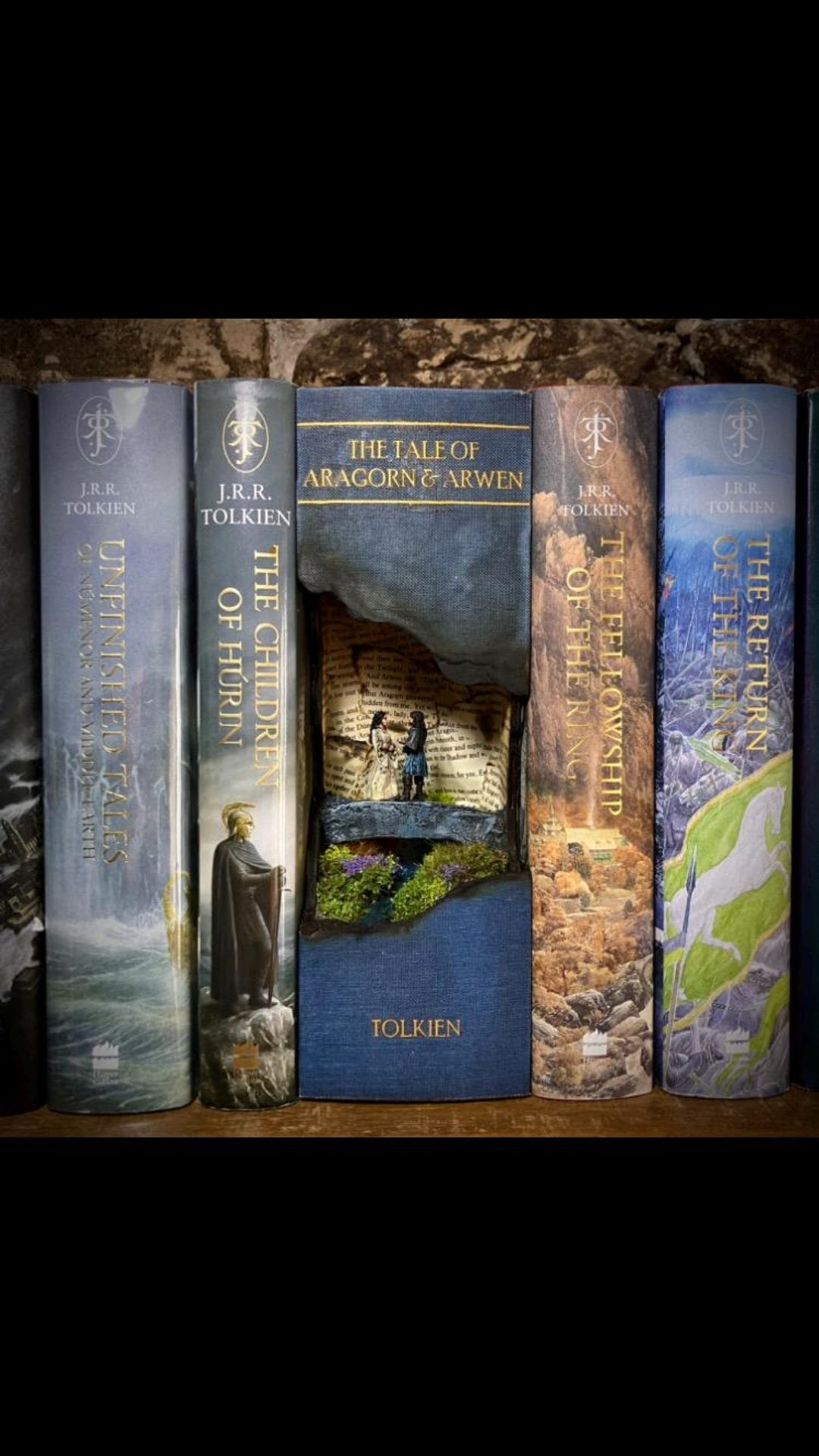 Custom Middle Earth Lord of the Rings Book Nook - Etsy