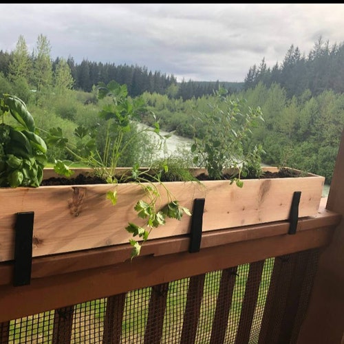Cedar Railing Planter Box With Brackets Balcony Planter Box - Etsy