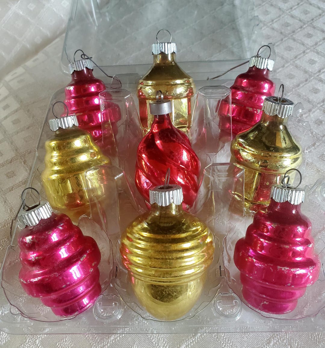 Vintage Shiny Brite Glass Barrels, Lanterns, Spark Plug Christmas ...