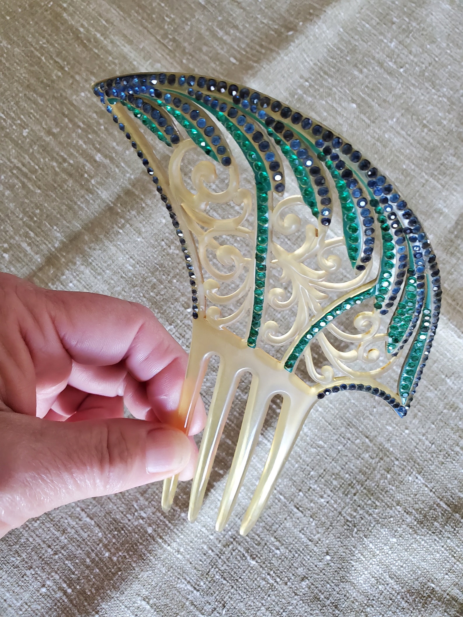 Old Bakelite Rhinestone Hair Comb, Apple Juice, Retro Hair Comb, Hair ...