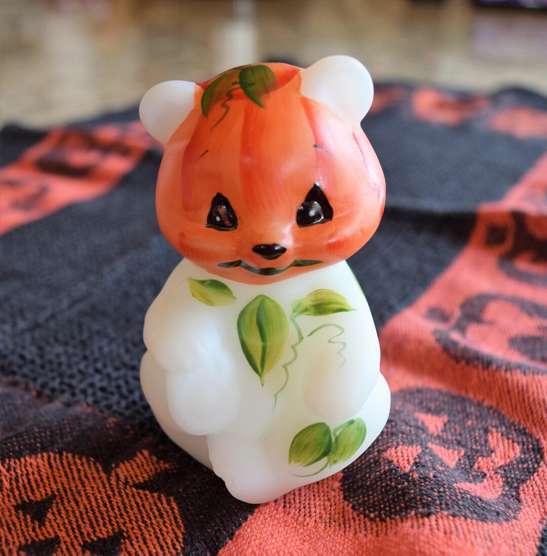 Rare Fenton Glass Pumpkin Bear Figurine, Halloween Bear, M. Cade, Small ...