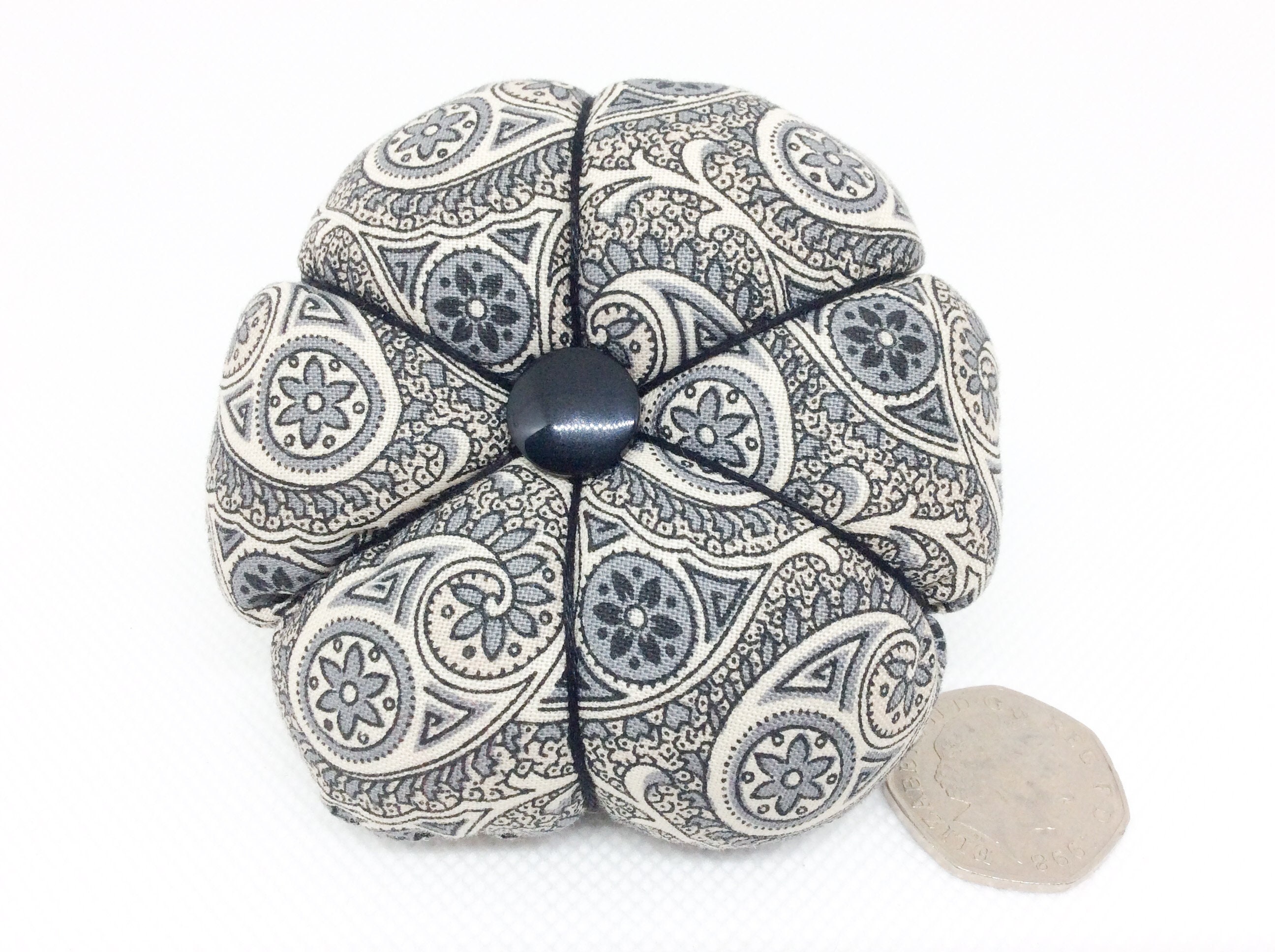 Pincushion/fabric pincushion/sewing gift/sewing | Etsy