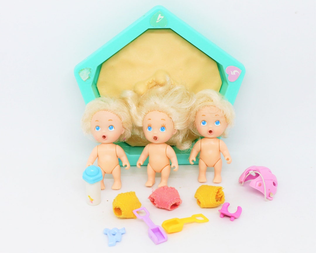 Vintage Tyco Quints Drink N Wet Sandbox Bottle Diapers Small 90s Dolls ...
