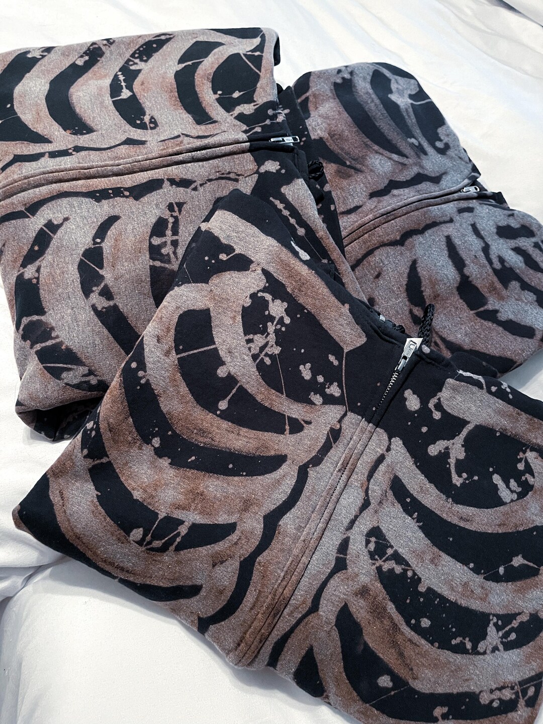 Hand Painted Bleach Skeleton Hoodie - Etsy