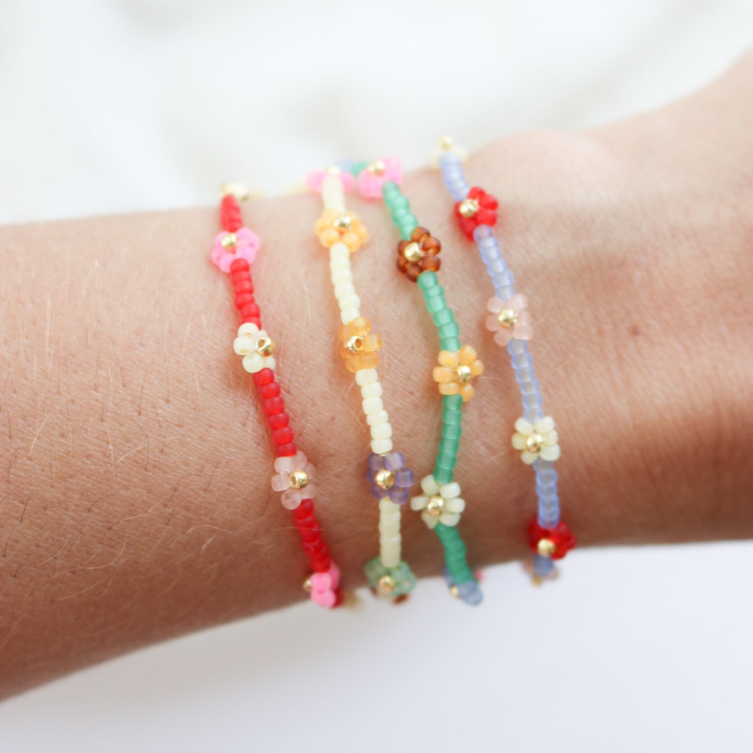 Beaded Daisy Flower Bracelet, Daisy Bracelet, Handmade Daisy Chain Seed ...